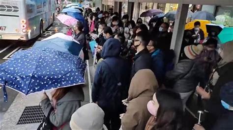 國道客運問題延燒 蔡適應、謝國樑隔空交火 政治 中時