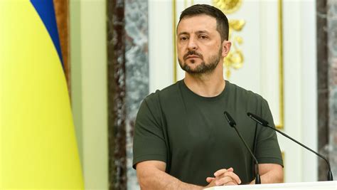 Zełenski zapowiada kluczowe rozmowy w Niemczech Październik to czas