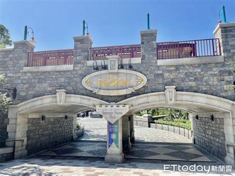 搶先看！香港迪士尼最新「冰雪奇緣園區」重現電影場景 玩樂攻略公開 Ettoday旅遊雲 Ettoday新聞雲