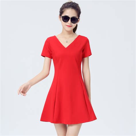 裙子女夏季2023年新款收腰显瘦气质小红裙短款短袖修身红色连衣裙虎窝淘