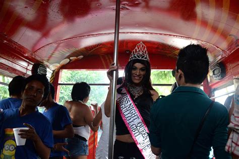 50 Fotos Del 50 Aniversario Del Día Internacional Del Orgullo Infobae