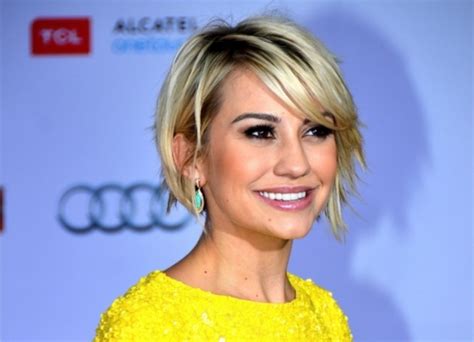 Chelsea Kanes Short Bob With Flipped Out Ends And Feathered Back Layers