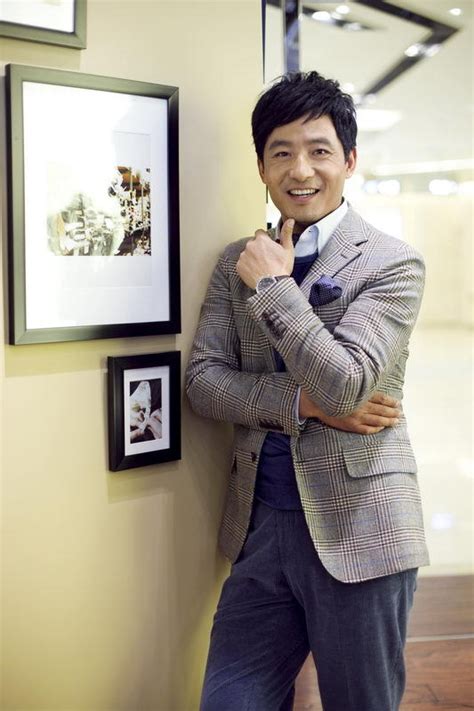 郭晓冬最新写真尽显绅士风度新浪图集新浪网