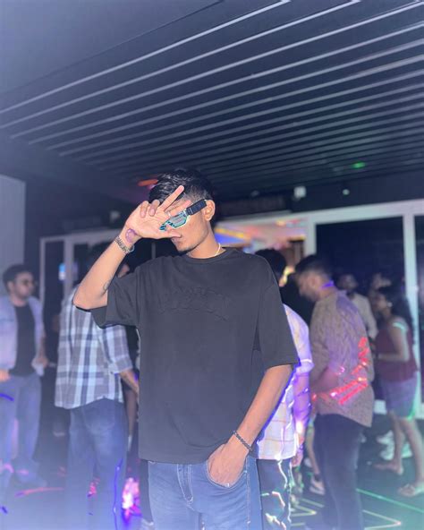 Darshan Vaghasiya Darshanvaghasiyaofficial • Instagram Photos And