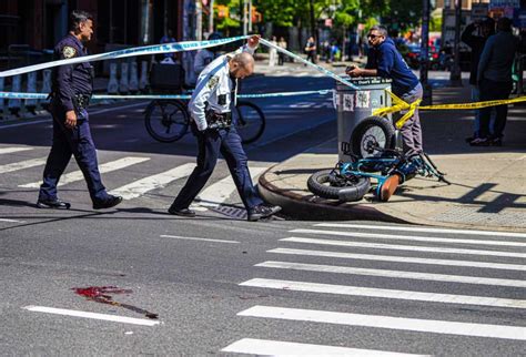Bicyclist In Soho Struck And Killed By Truck Driver Cops Amnewyork