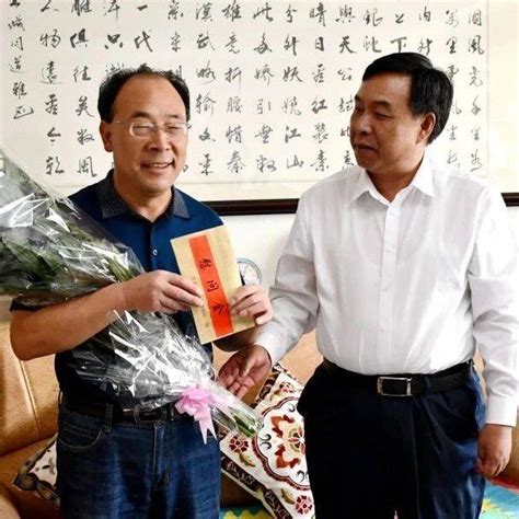 许树德、张振亚、黎辉走访慰问一线教师代表教育