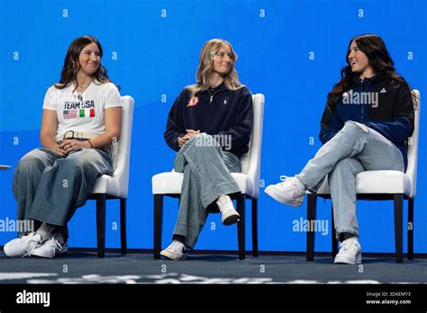 File Olympic Hopeful Us Mogul Skier Alli Macuga Right Olympic