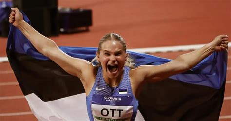 Video Miia Ott Jooksis End Noorte Emil Pronksile