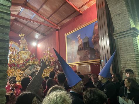 El Mal Tiempo Obliga A Suspender La Procesión Del Miércoles Santo