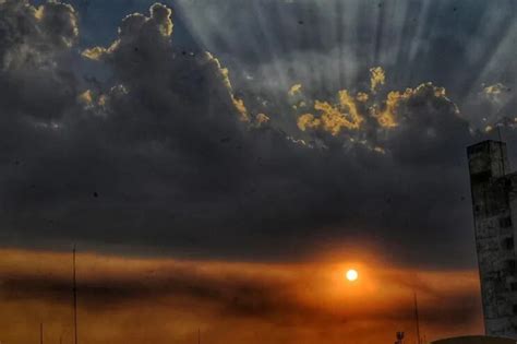 Meteorología El Clima Se Mantiene Cálido Y Regresan Las Lluvias A