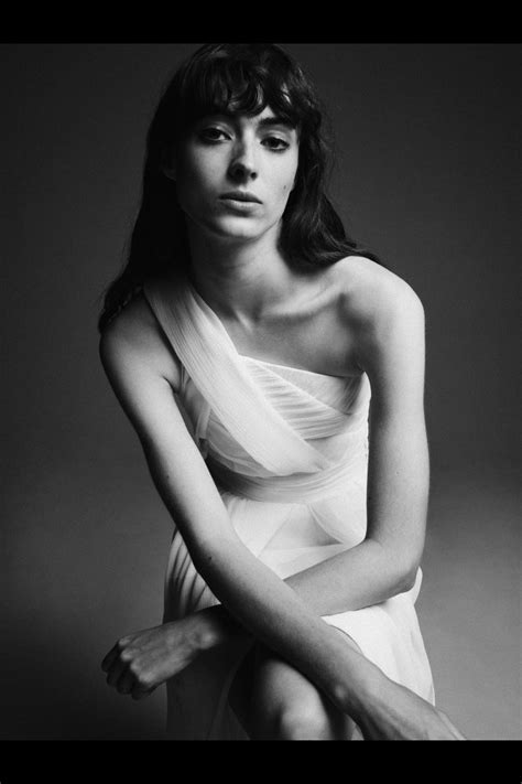 纳西索·罗德里格斯 Narciso Rodriguez 2020春夏高级成衣lookbook 天天时装 口袋里的时尚指南
