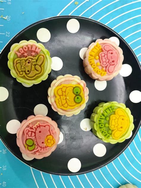 【冰皮月饼图片】红米粒82m7下厨房