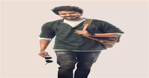 Varisu வாரிசு படத்தை பார்த்த முக்கிய பிரபலம்வெளியான முதல் விமர்சனம்