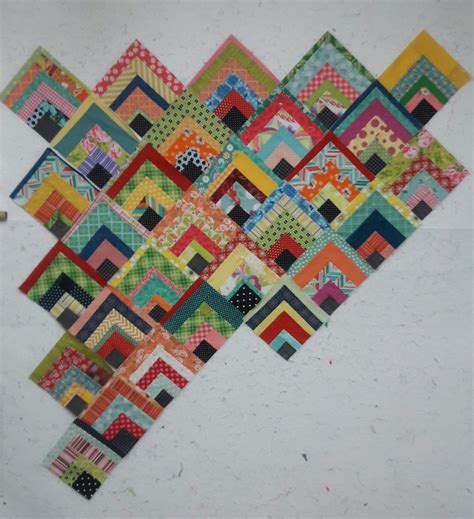Scrappy Quarter Log Cabin Quilt Tutorial