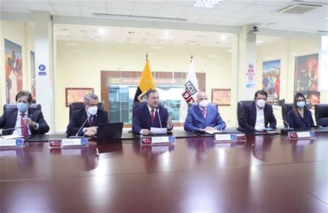 Vuelve En Ecuador Uso Obligatorio De Mascarillas En Espacios Cerrados