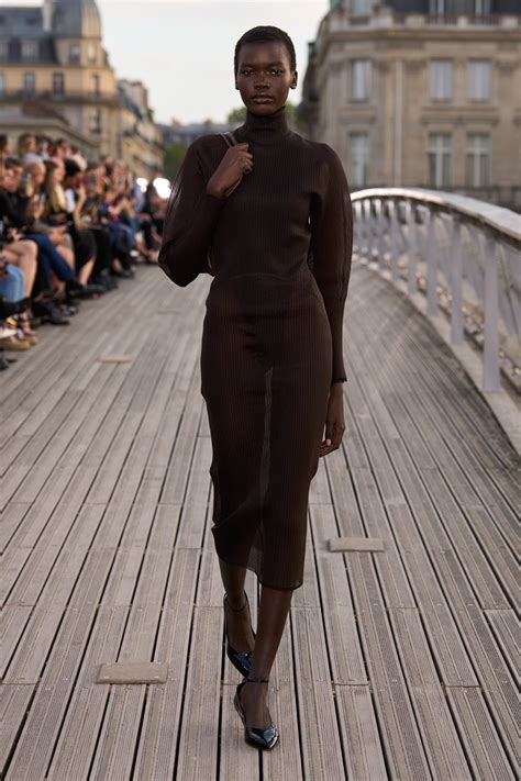 Alaïa RTW Winter Spring PHOTOS