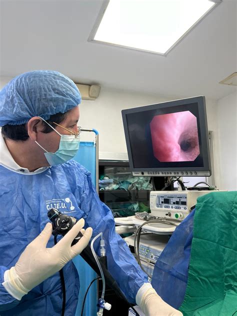 Cistoscopía Flexible Doctor Gustavo Pico Montalván