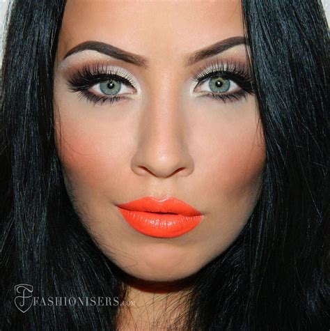 Neutral Smokey Eye With A Twist Makeup Tutorial Fashionisers