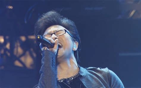 《光明》汪峰 用生命在呐喊在歌唱的歌手（演唱会现场live） 酷狗音乐 酷狗音乐 哔哩哔哩视频