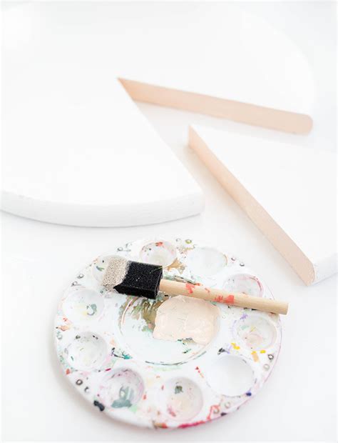 Настенные часы в виде торта