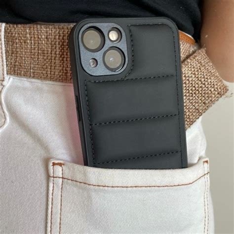 Funda Puffer Negra Rigid Cases