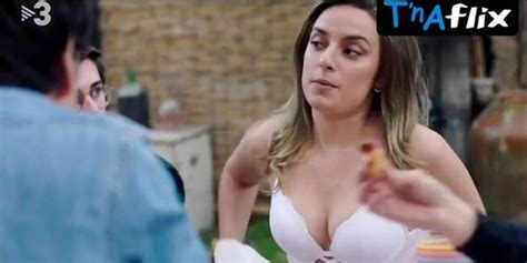 Laia Fontan Underwear Scene In The Hockey Girls Tnaflix Com