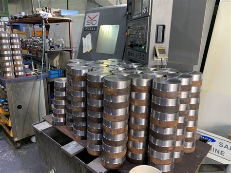 Grid 3 Columns Portfolio Cnc선반가공 Cnc턴밀가공 Grid 3 Columns Portfolio Cnc선반가공 Cnc턴밀가공