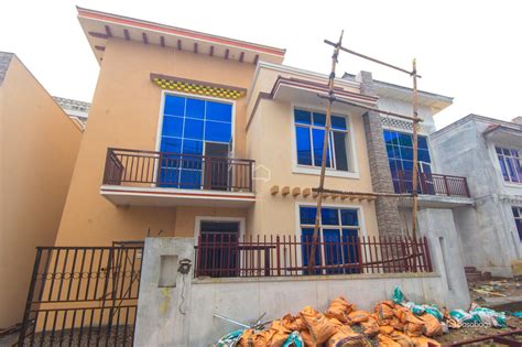 बौद्ध स्तूप नजिकै आकर्षक घर बिक्रीमा