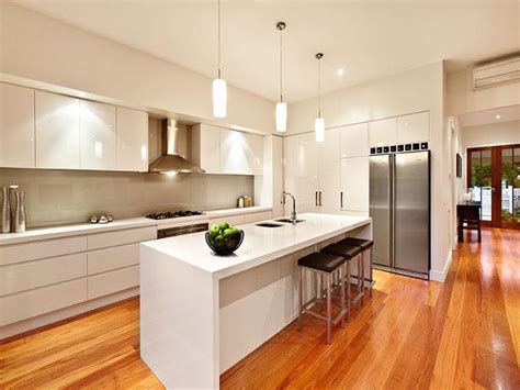 Modern Island Kitchen Design Using Hardwood Kitchen Photo 261045