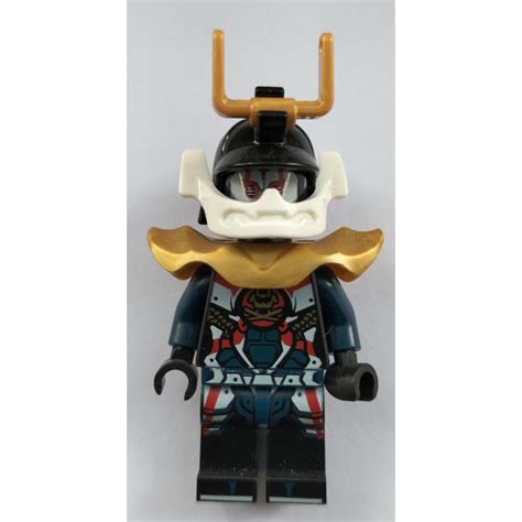 Lego Samurai X Pixal With Pearl Gold Shoulder Armor And Small Horns