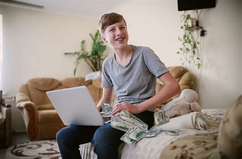 How To Make Money As A Teenager: Best Ways | Penny Calling Penny