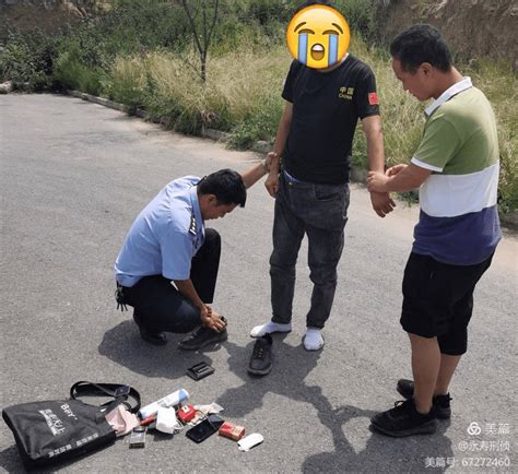给力！女刑警遭遇抢夺 紧追数公里嫌犯累瘫在地崔倩