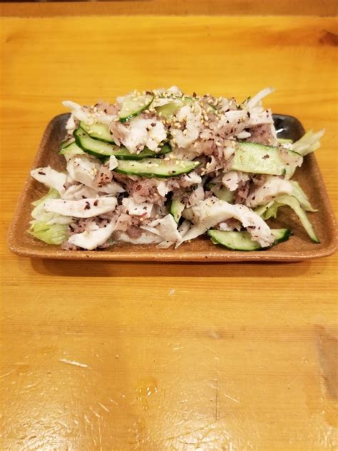 隠れ家的大衆酒場 大衆酒場 直 人気no 1茹で鶏刺シリーズから！茹で鶏刺 梅染めおろし和え 大衆酒場 直の 直さんの自由帳