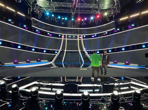 Te Cunosc De Undeva Showmine