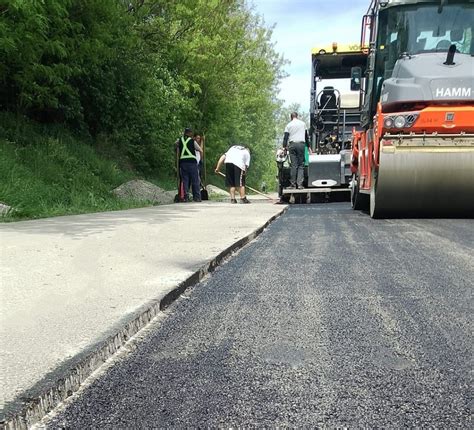 Ziua de Cluj Reparații pe un nou drum județean din Cluj Se lucrează pe un sector de de km