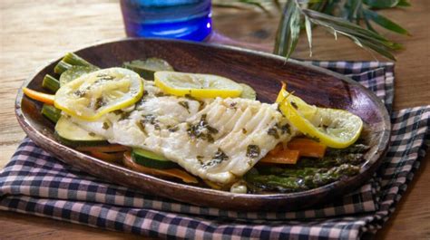 Receta De Pescado Empapelado Con Verduras Y Lima Comedera Recetas