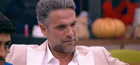 Lorenzo Spolverato Eliminato Al GF Luca Calvani Scoppia In Lacrime