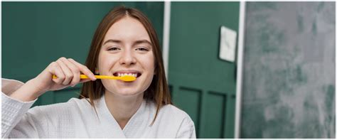 Tak Perlu Bleaching Begini Trik Memutihkan Gigi Kuning Dan Berke
