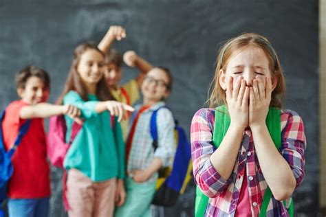 Enseña A Tu Hijo A Enfrentarse A Las Burlas Eres Mamá