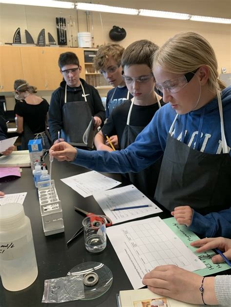 Grade 9 Science Lab Didsbury High Babe