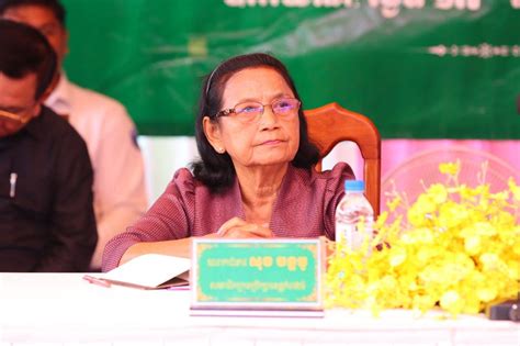 Msjtv News អភិបាលខេត្តកំពង់ធំ ជំរុញឱ្យមន្ត្រីជំនាញត្រូវខិតខំដោះស្រាយបញ្ហាប្រឈមនានា