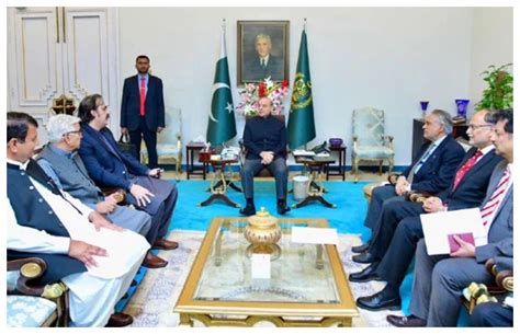 Kp Cm Gandapur Calls On Pm Shehbaz Sharif Oyeyeah