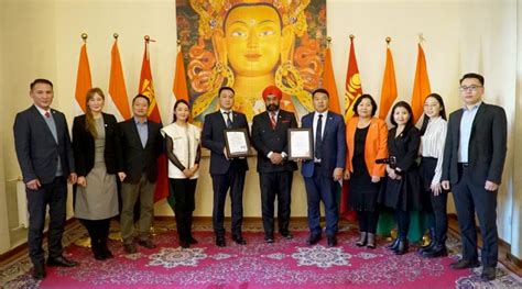 ЭРДЭНЭС ТАВАНТОЛГОЙ ХК МОНГОЛ УЛСАД АНХ УДАА НИЙЦЛИЙН МЕНЕЖМЕНТИЙН ТОГТОЛЦОО АВЛИГЫН ЭСРЭГ