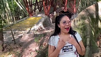 Exhibicionismo Y Squirt Al Aire Libre En Un Parque Natural De Colombia
