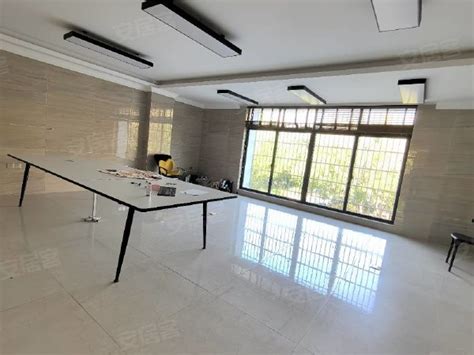 【多图】三亚市军粮供应站小区，三亚市凤凰路上下两层适合租房 三亚58安居客
