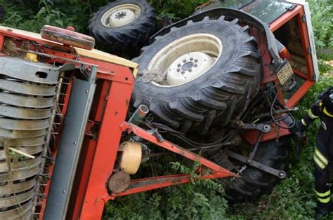 Si Ribalta Con Il Trattore Muore Schiacciato 28enne Cronaca Chieti