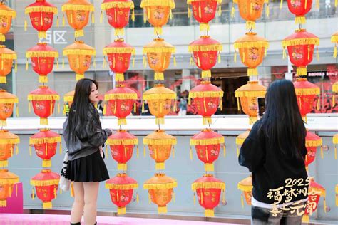 【大美广东】the Intangible Cultural Heritage Exhibition Is Extremely Popular