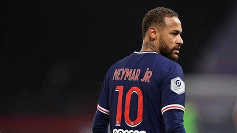 Neymar Fará Cirurgia No Tornozelo E Ficará Até 4 Meses Sem Jogar