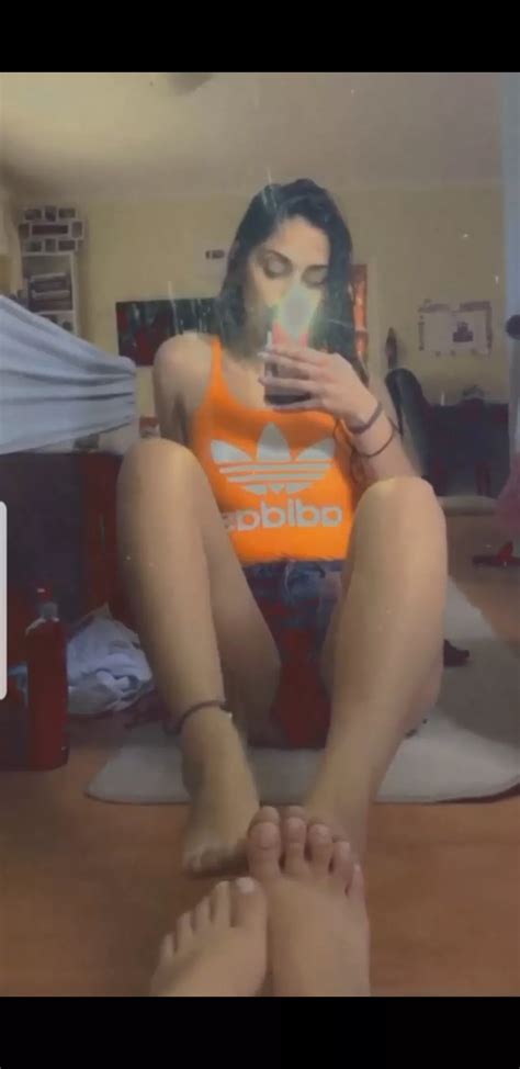 F Posing In The Mirror Nudes IndiansGoneWild NUDE PICS ORG