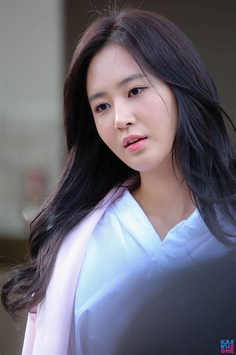 ボード「snsd Kwon Yu Ri」のピン